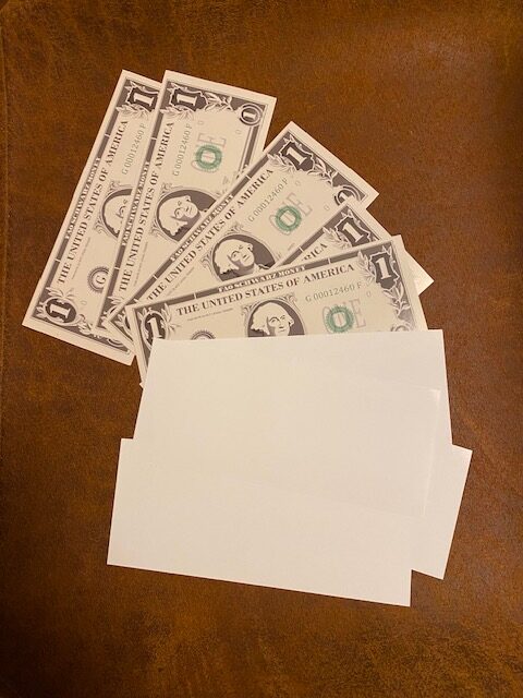 Paper to money (dollar) – DeGoochelFabriek